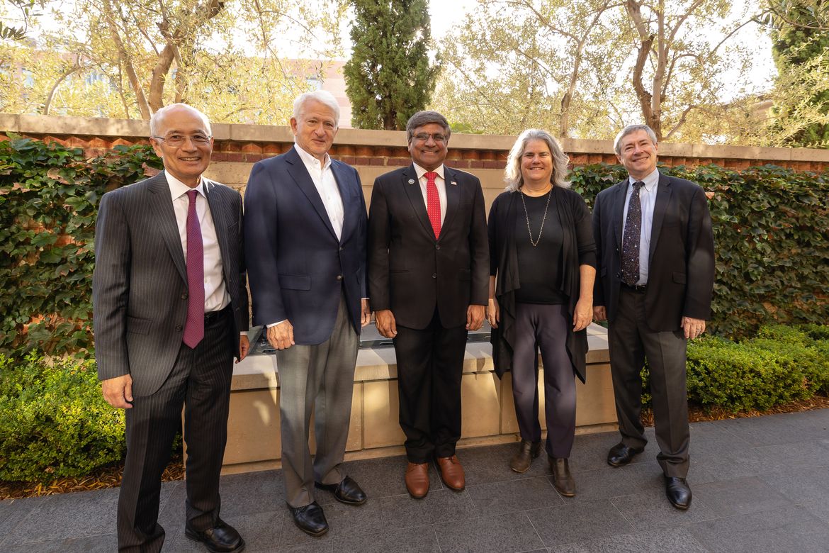 Photo | Roger Wakimoto, Gene Block, Sethuraman Panchanathan, Andrea ...