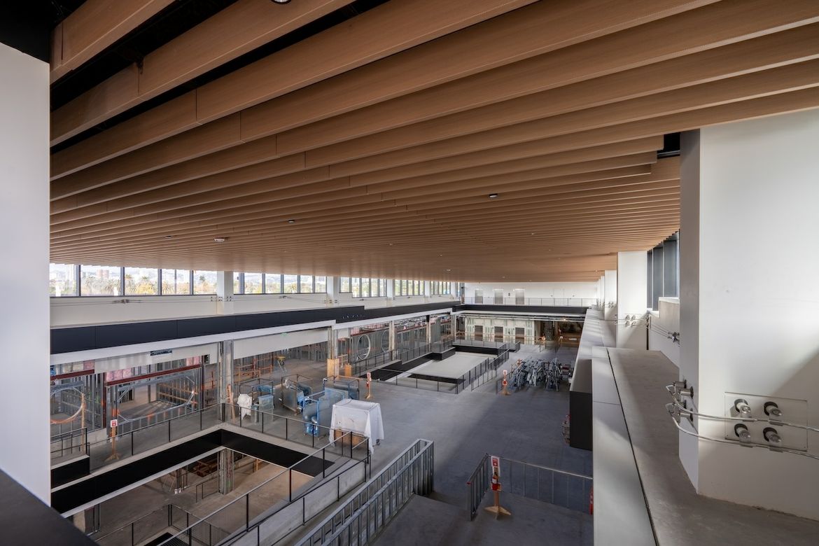 Photo | Wide shot of an interior space at the former Westside Pavilion ...