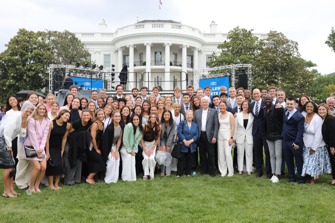Photo | Group photo of UCLA NCAA champion teams with Chancellor and Ms ...