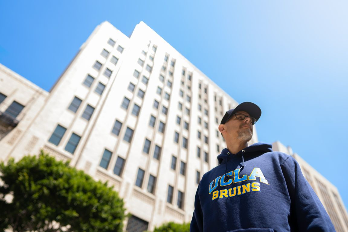 UCLA acquires iconic downtown L.A. building, fulfilling its decadelong ...