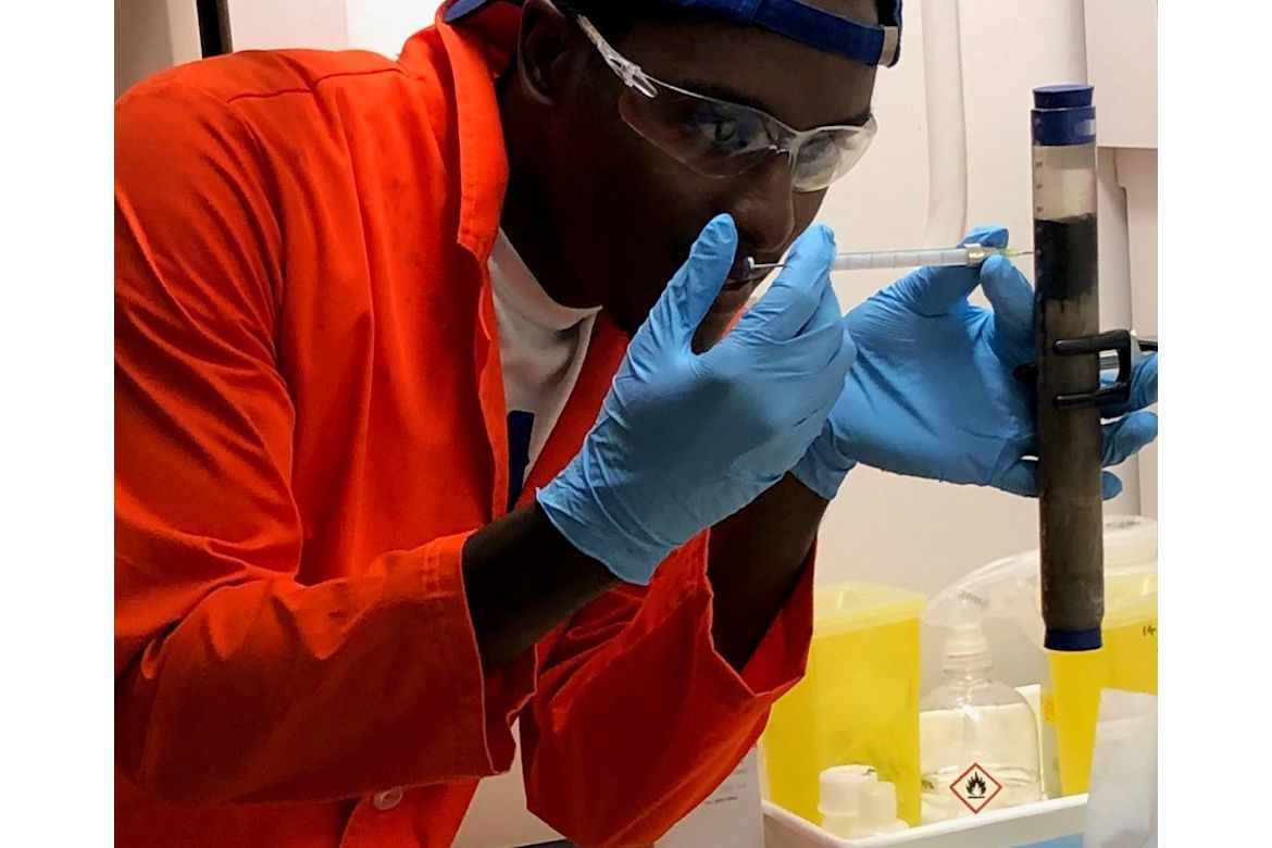 Photo | De'Marcus Robinson 5 | UCLA