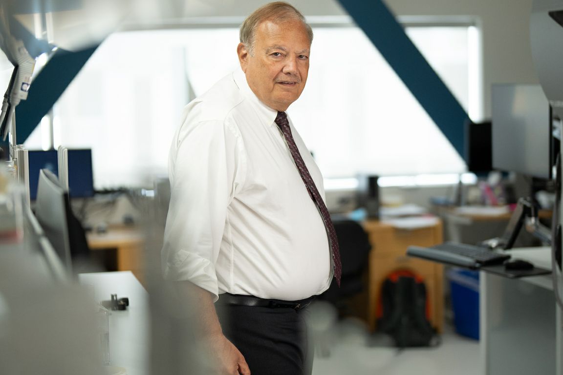 UCLA oncologist Dennis Slamon awarded Szent-Györgyi Prize | UCLA