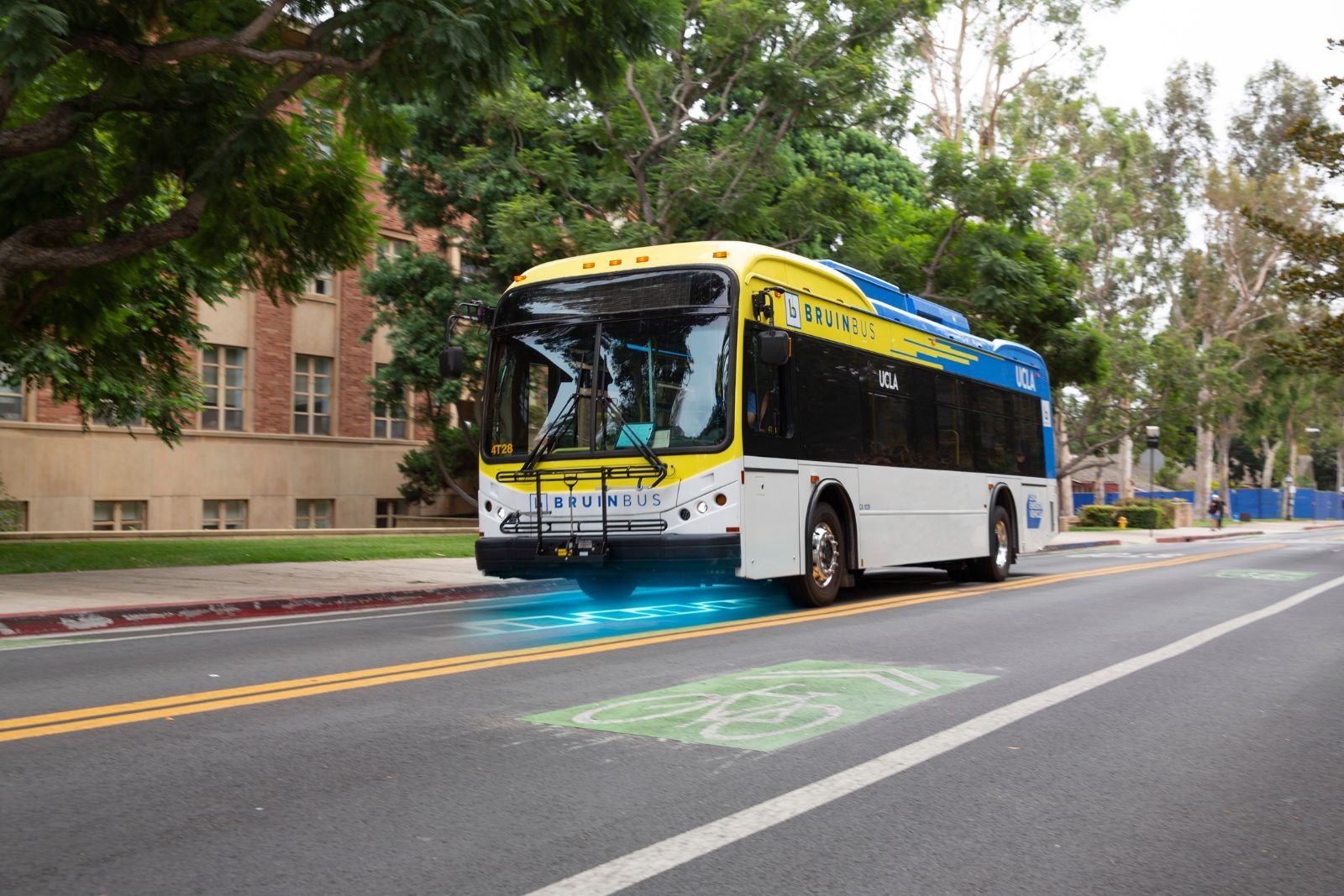 Photo | Electrified Road_Bruin Bus 1600 | UCLA