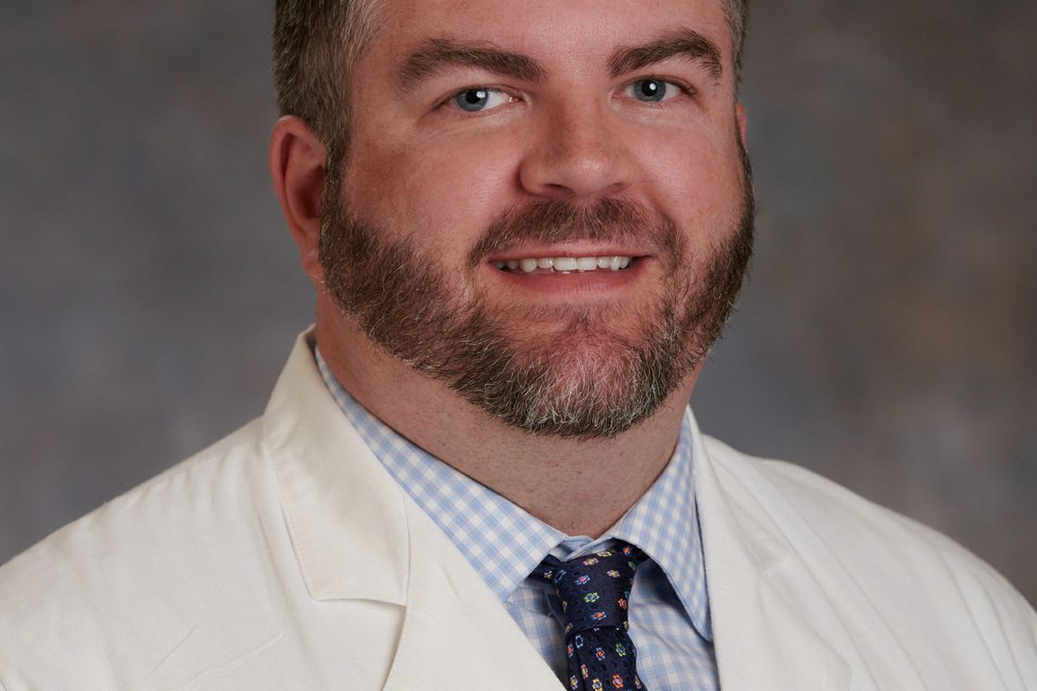 Dr. Russell Buhr receives Solovy Award for Advancement in COPD | UCLA