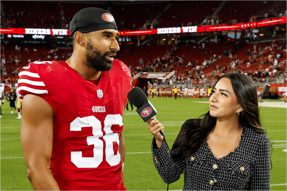 Sports Reporters Female