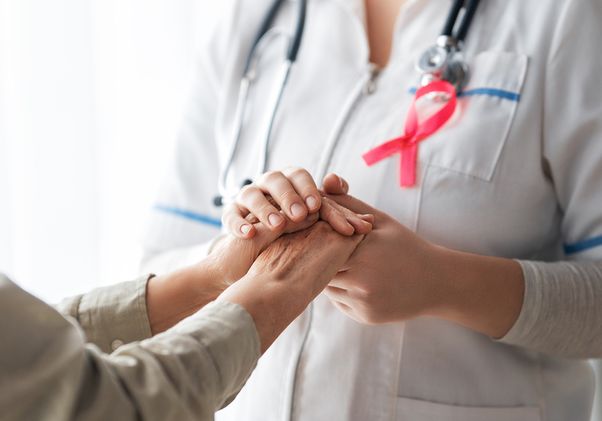 Professor Amy Rowat receives 2025 Gold Shield Faculty Prize | UCLA