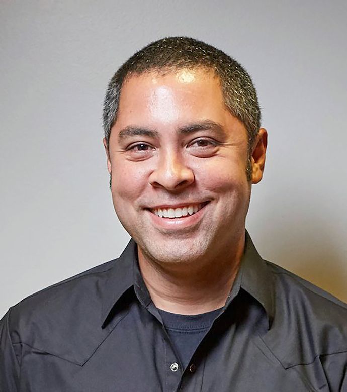 Photo | Head-and-shoulders picture of Jason de León in black shirt | UCLA