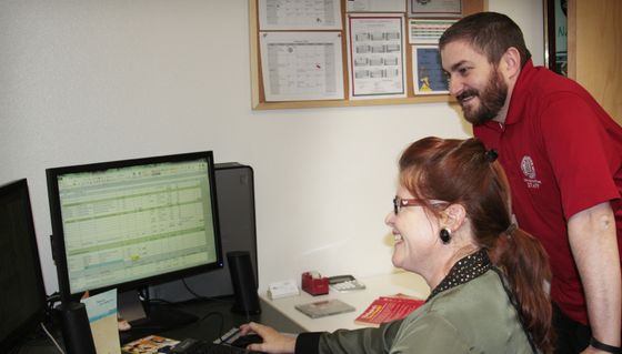 Bermel finds success at campus bookstore: UNM Newsroom