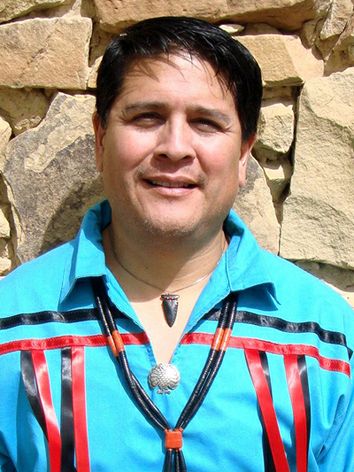 Max Early to give reading for National Poetry Month: UNM Newsroom