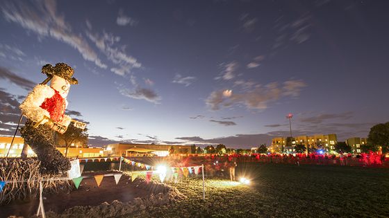 Students prepare for Rio Grande Rivalry with 'Red Rally': UNM Newsroom