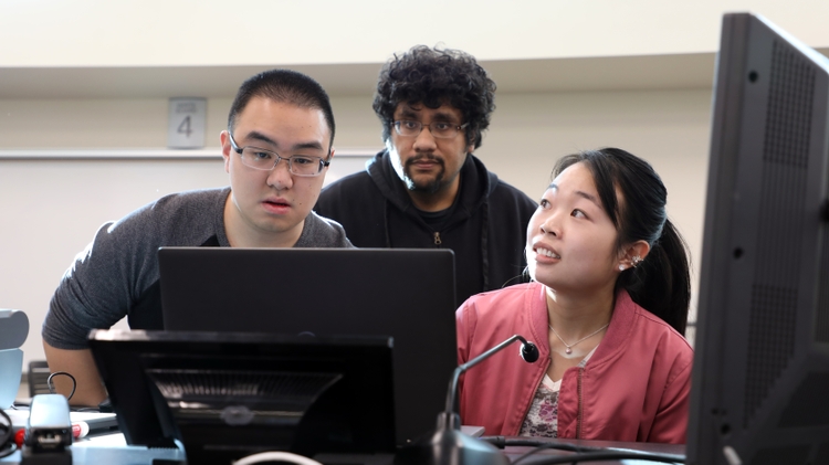 UNM students engineer assistants of the future: UNM Newsroom