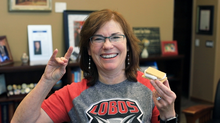President Stokes invites UNM community to annual S’mores Roast: UNM ...