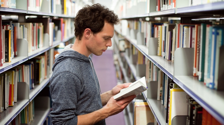 Parish Memorial Library to adjust hours: UNM Newsroom