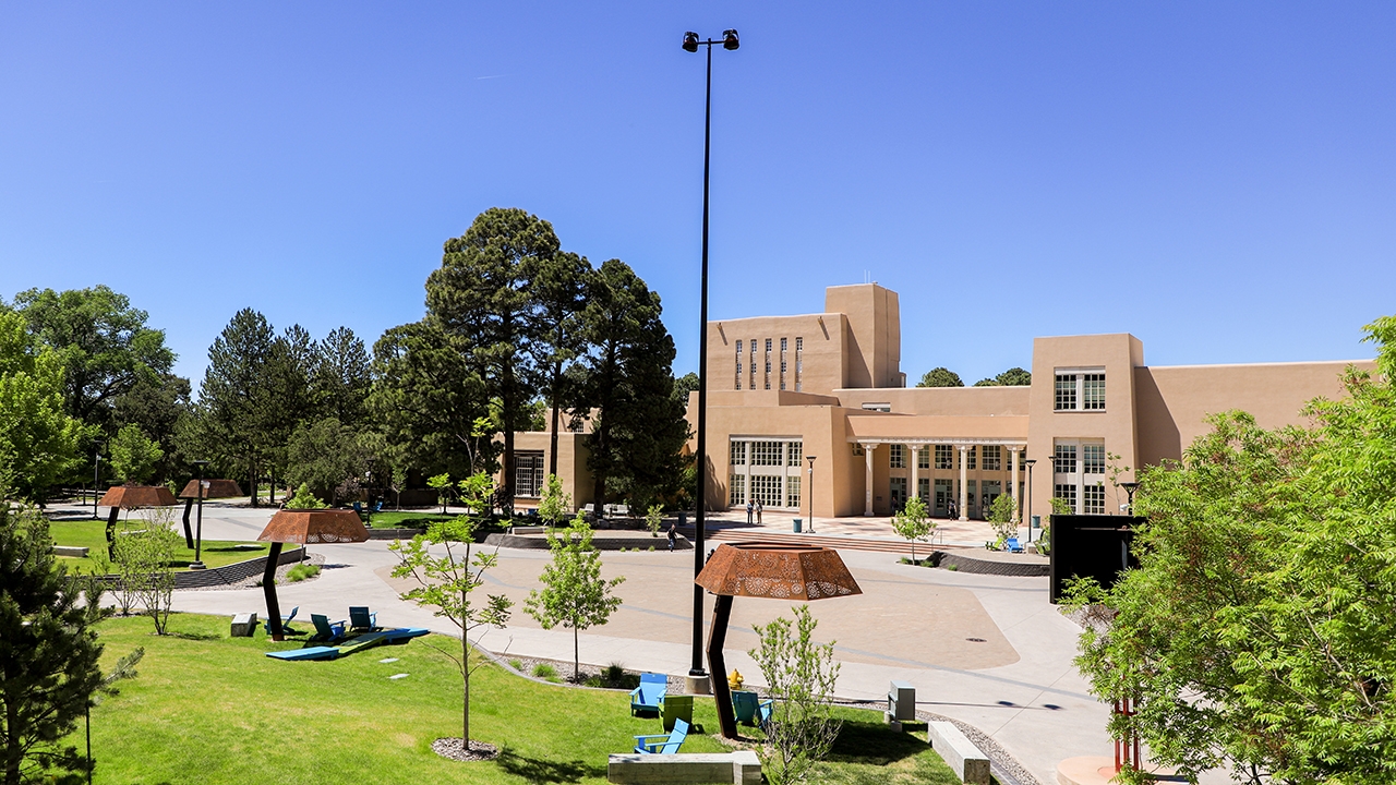 UNM campus 'great room' wins industry award: UNM Newsroom