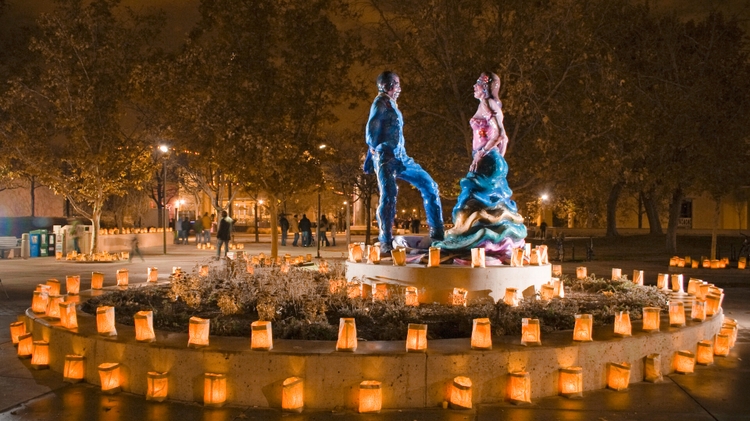 Luminarias light up campus. |UNM Newsroom