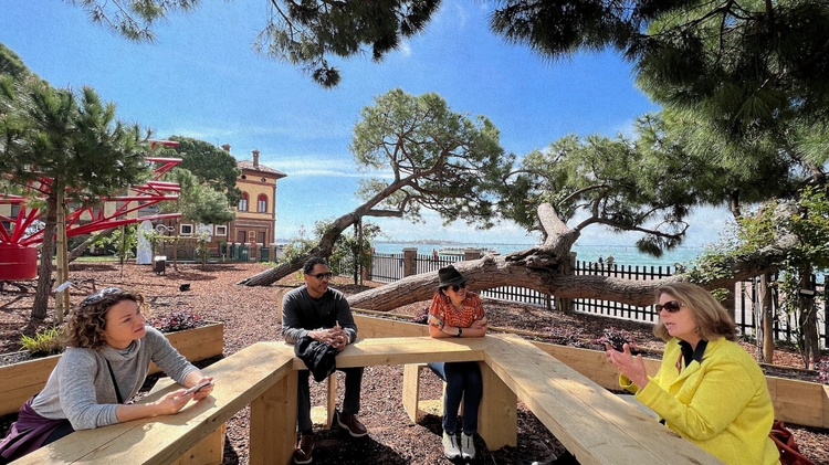 UNM group receives award for Venice Biennale project: UNM Newsroom