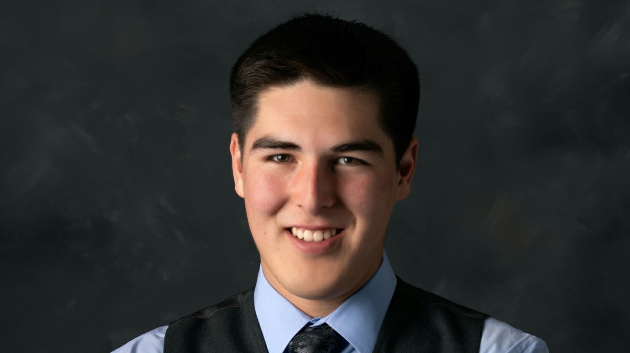 Estrada named 2022 Udall Scholar | UNM UCAM Newsroom