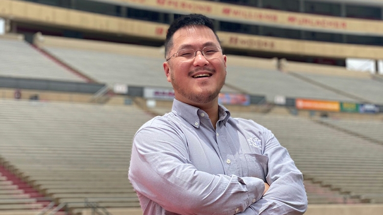 UNM doctoral student wins the Ron Labinski Scholarship: UNM UCAM Newsroom