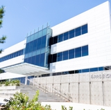 LA photographer gets back to roots at UNM: UNM Newsroom