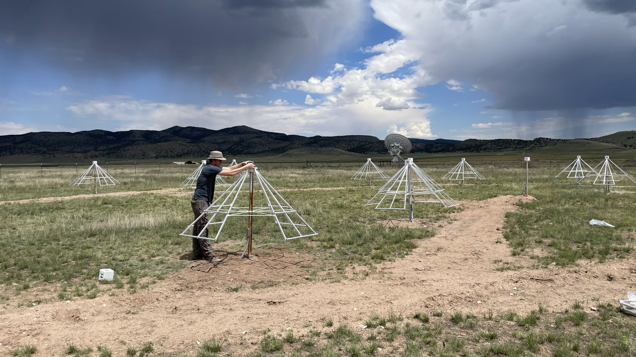 University of New Mexico Physics and Astronomy students contribute to ...