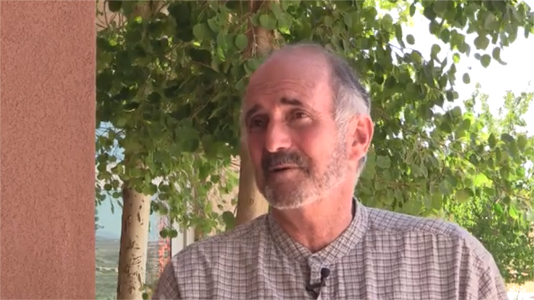 UNM-Taos' Mark Goldman named a 2023 Unsung Hero : UNM UCAM Newsroom