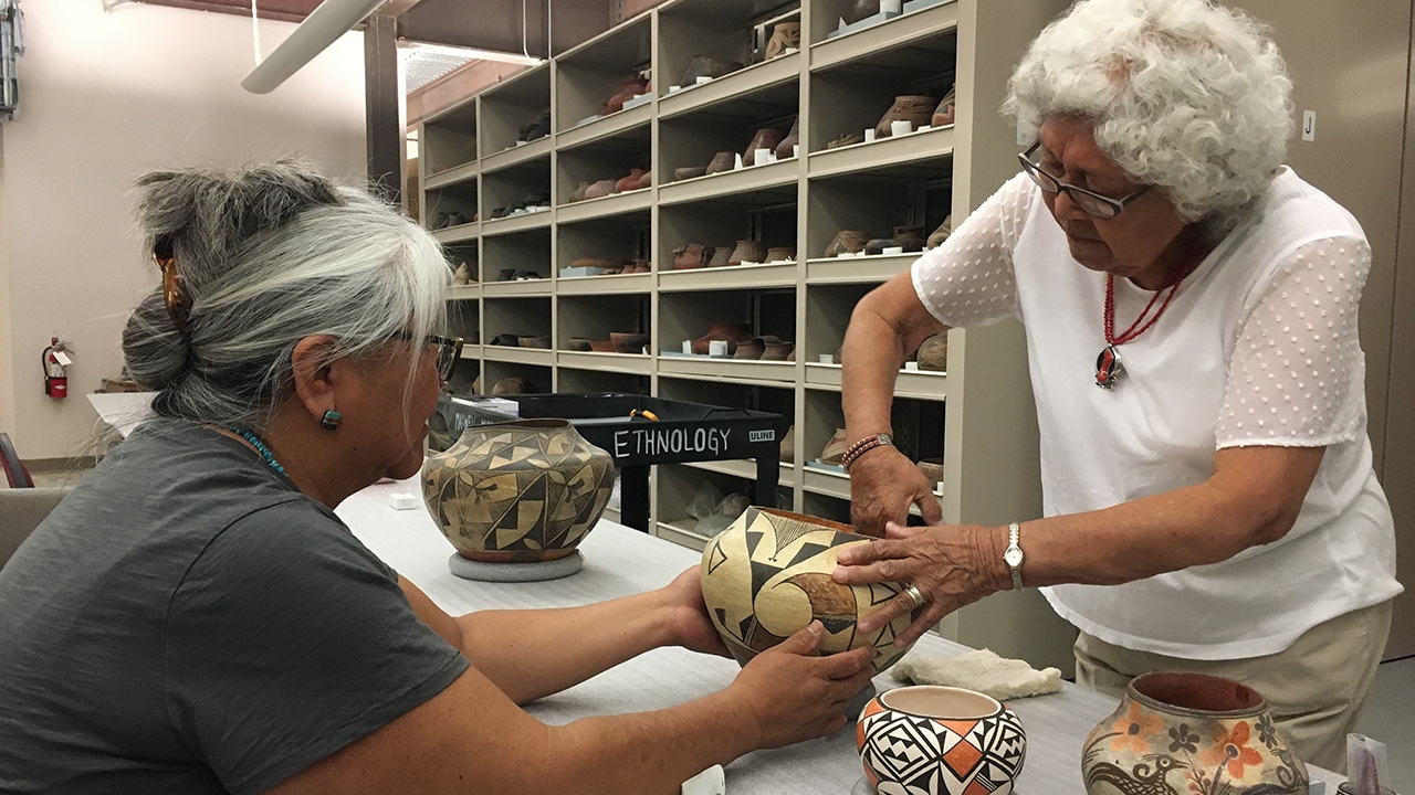 Milestone exhibit honors generational histories of Pueblo pottery | UNM ...