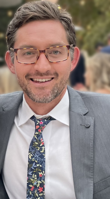 The era of tipping: Then and now | UNM UCAM Newsroom