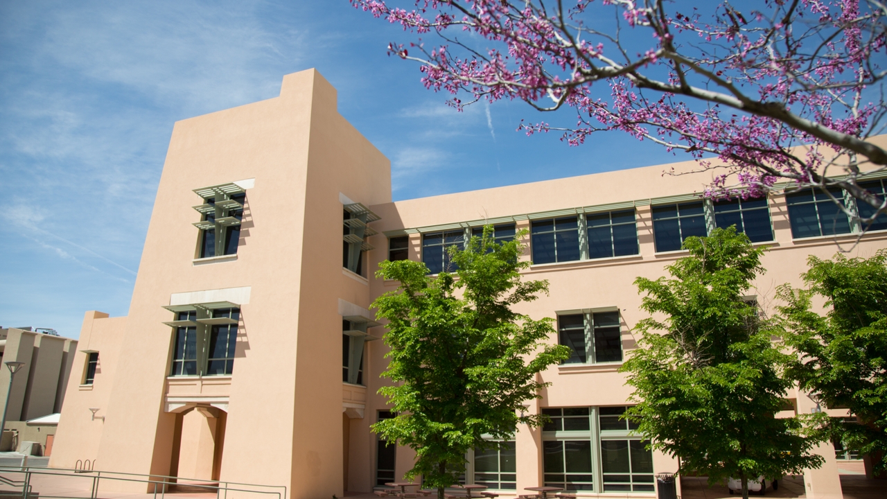 Alumnus endows ‘station of innovation’ parking space for the School of ...