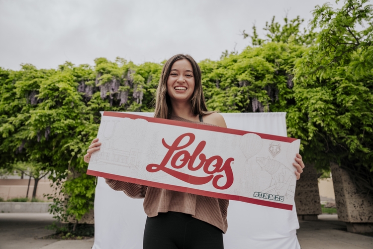 UNM celebrates College Decision Day : UNM UCAM Newsroom