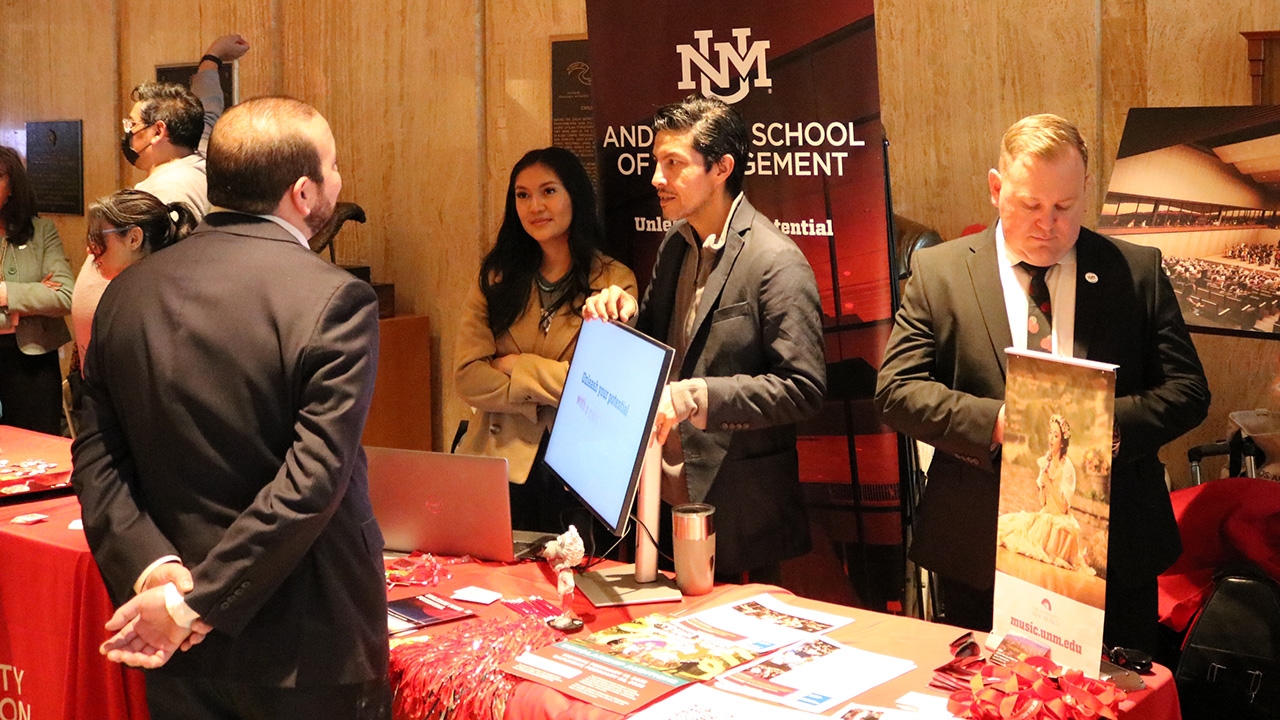 UNM takes over the Roundhouse | UNM UCAM Newsroom