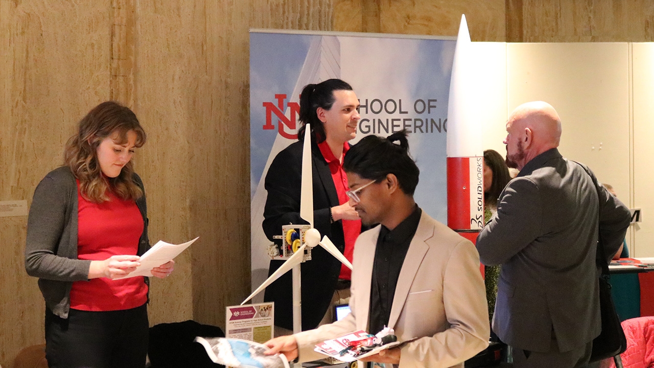 UNM takes over the Roundhouse | UNM UCAM Newsroom