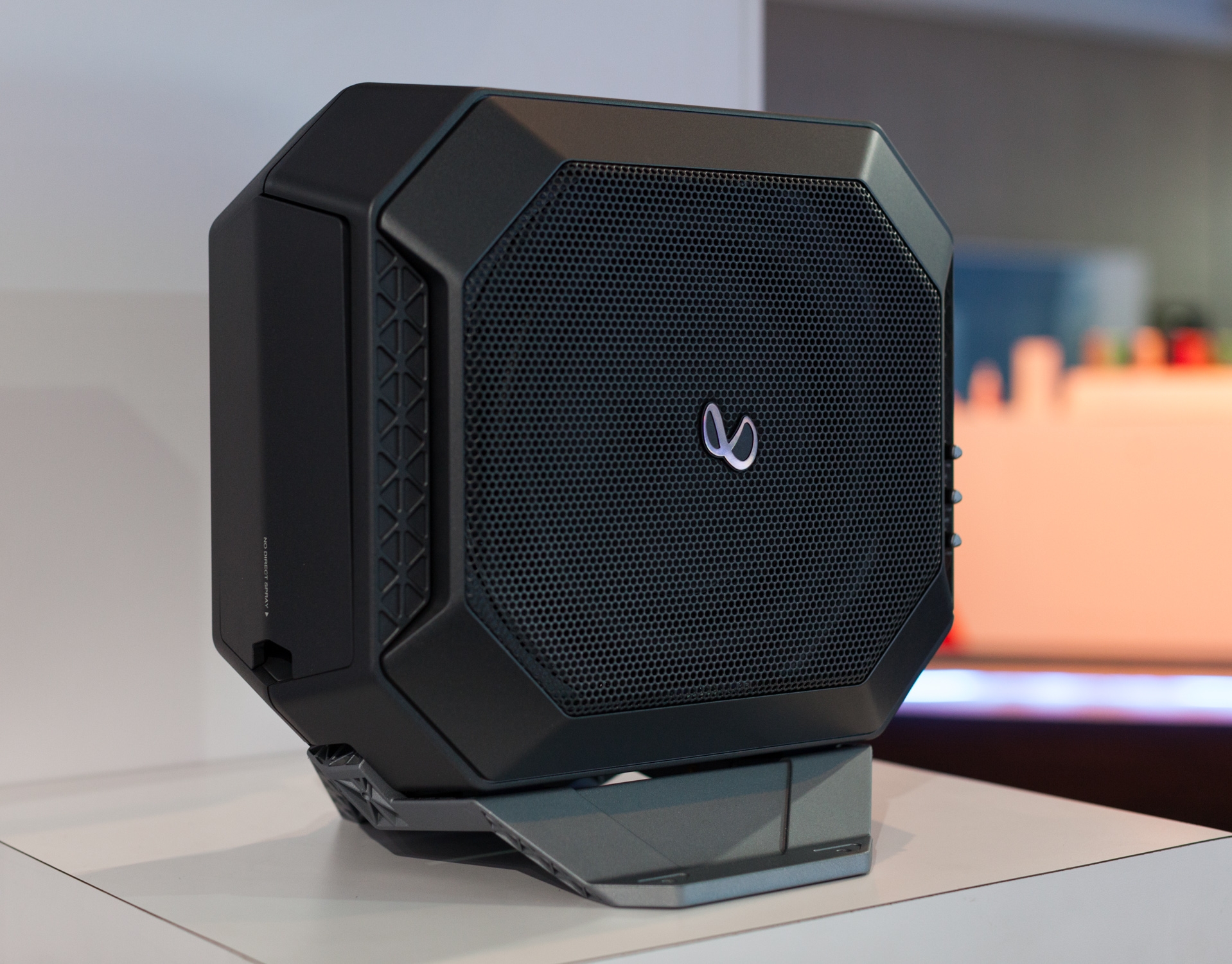 INFINITY® Unveils Next Generation BassLink DC Subwoofer System | HARMAN