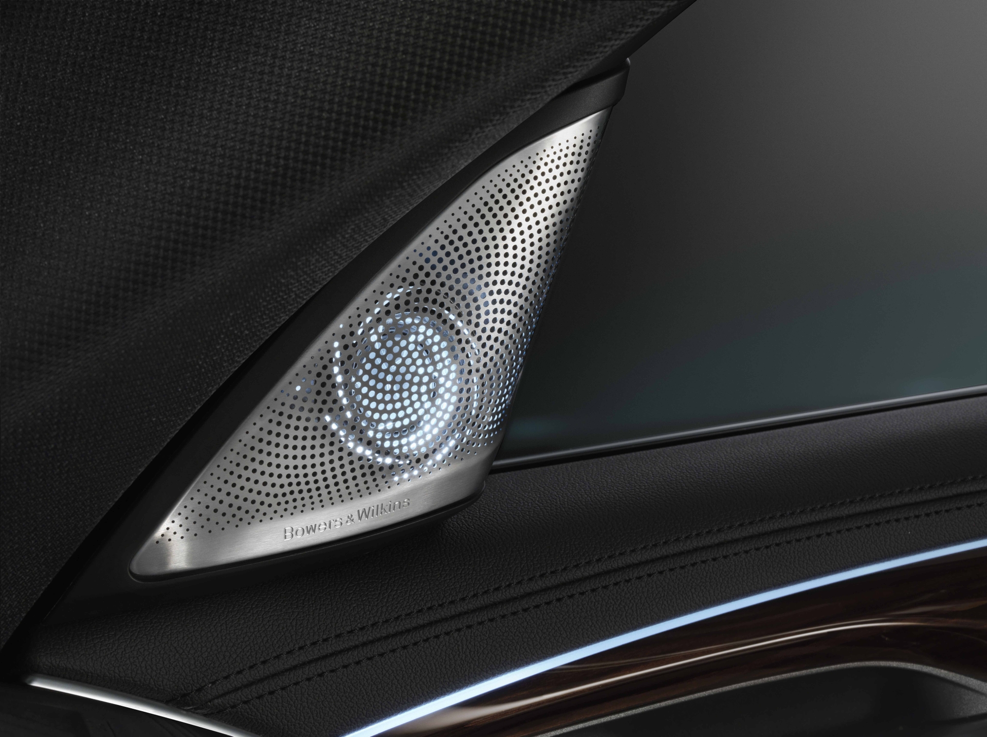 HARMAN Partners with Leading OEMs to Provide Unrivalled In-car Audio ...