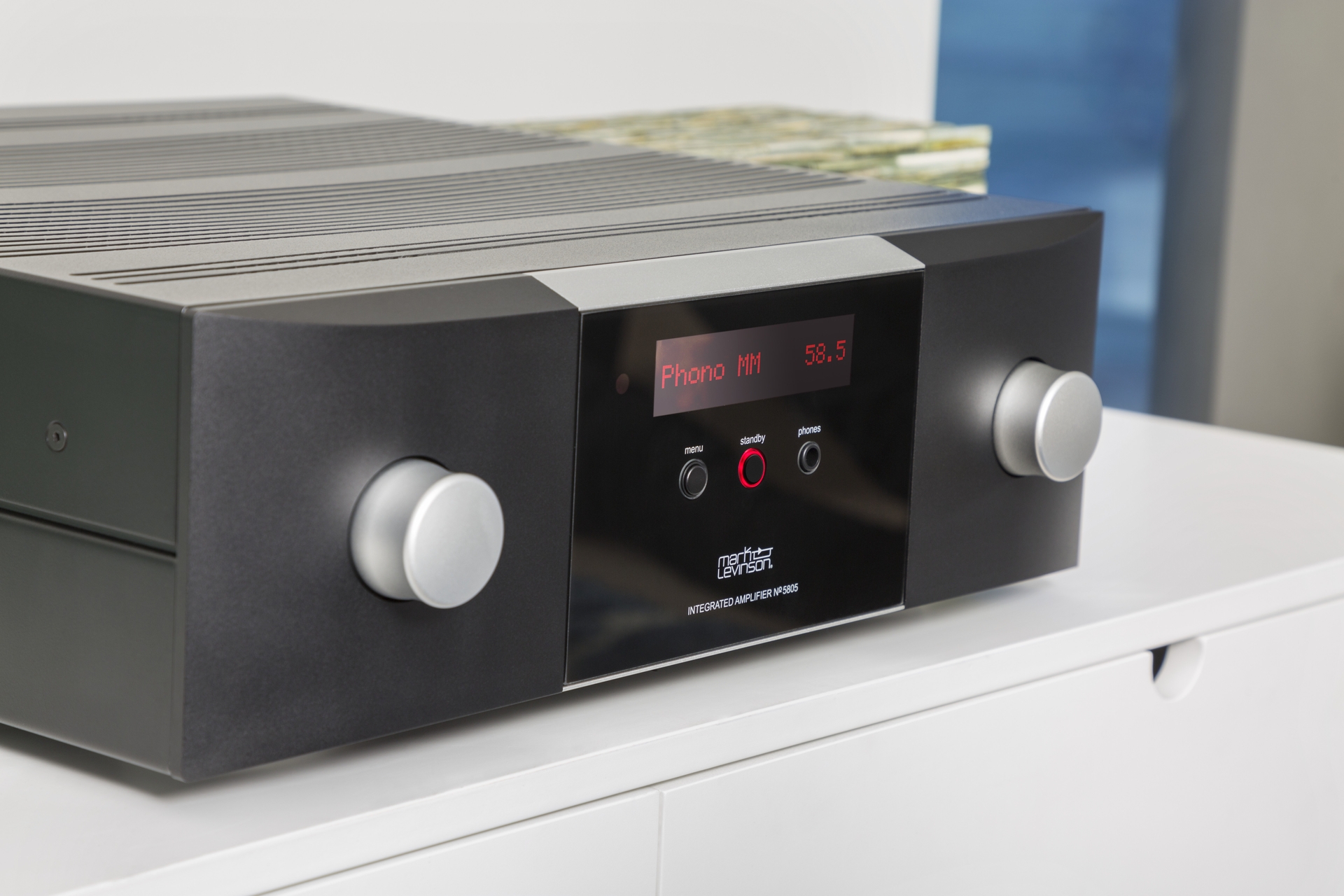 HARMAN’s Mark Levinson Showcases New 5000 Series Integrated Amplifiers ...
