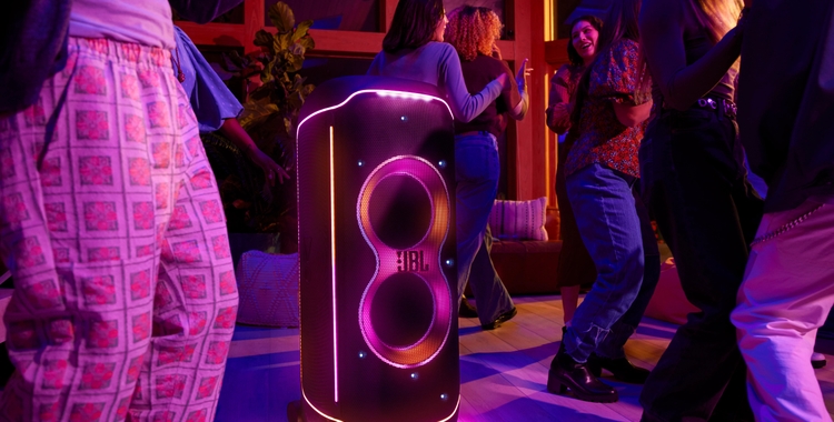 JBL PartyBox Ultimate: Party without limits | HARMAN