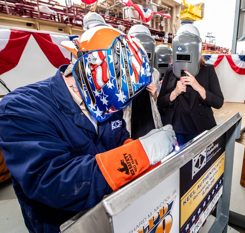 Photo | Morris Johnson Welds the Initials | HII News