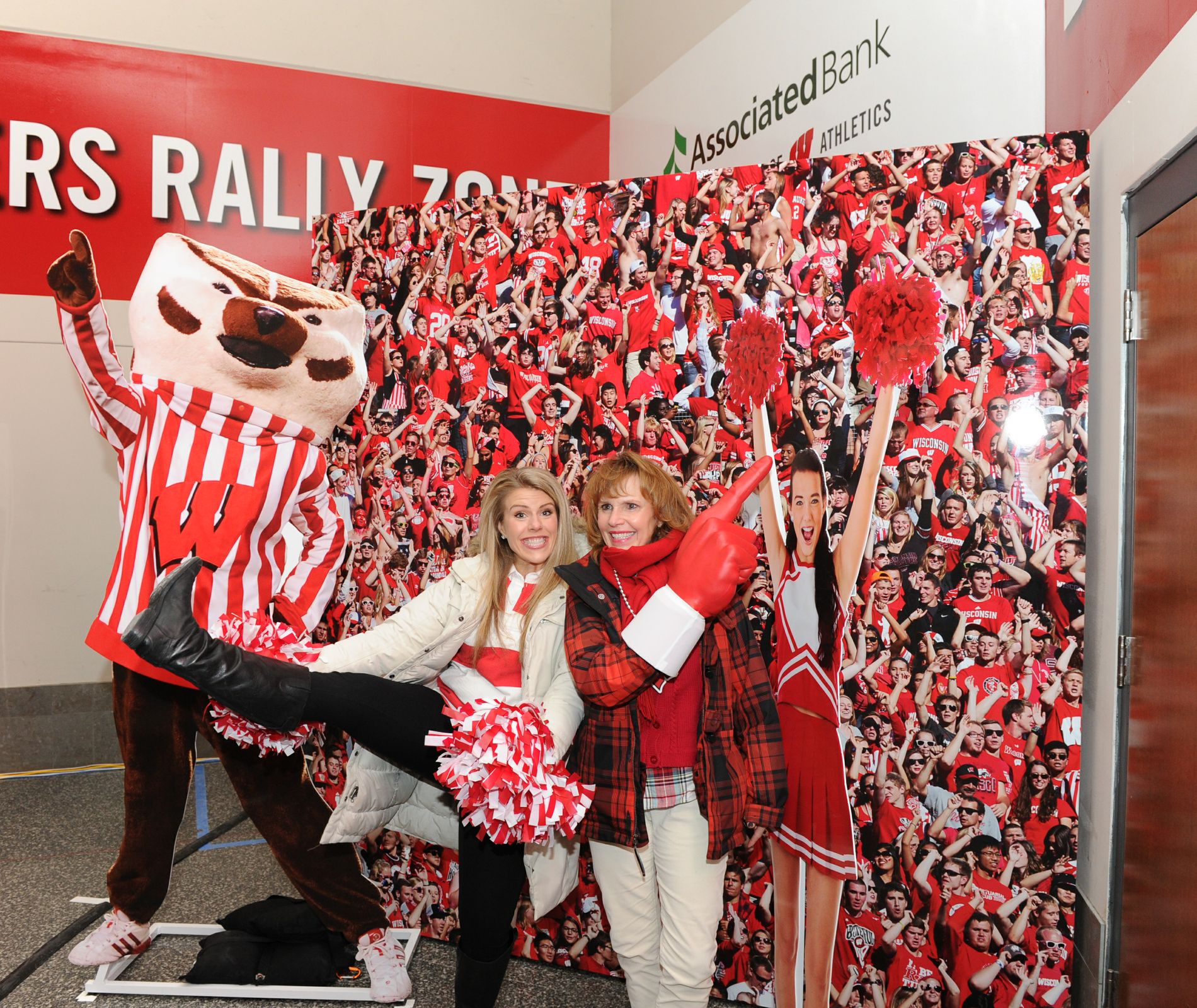 Associated Bank Launches Ultimate Basketball Weekend Sweepstakes ...