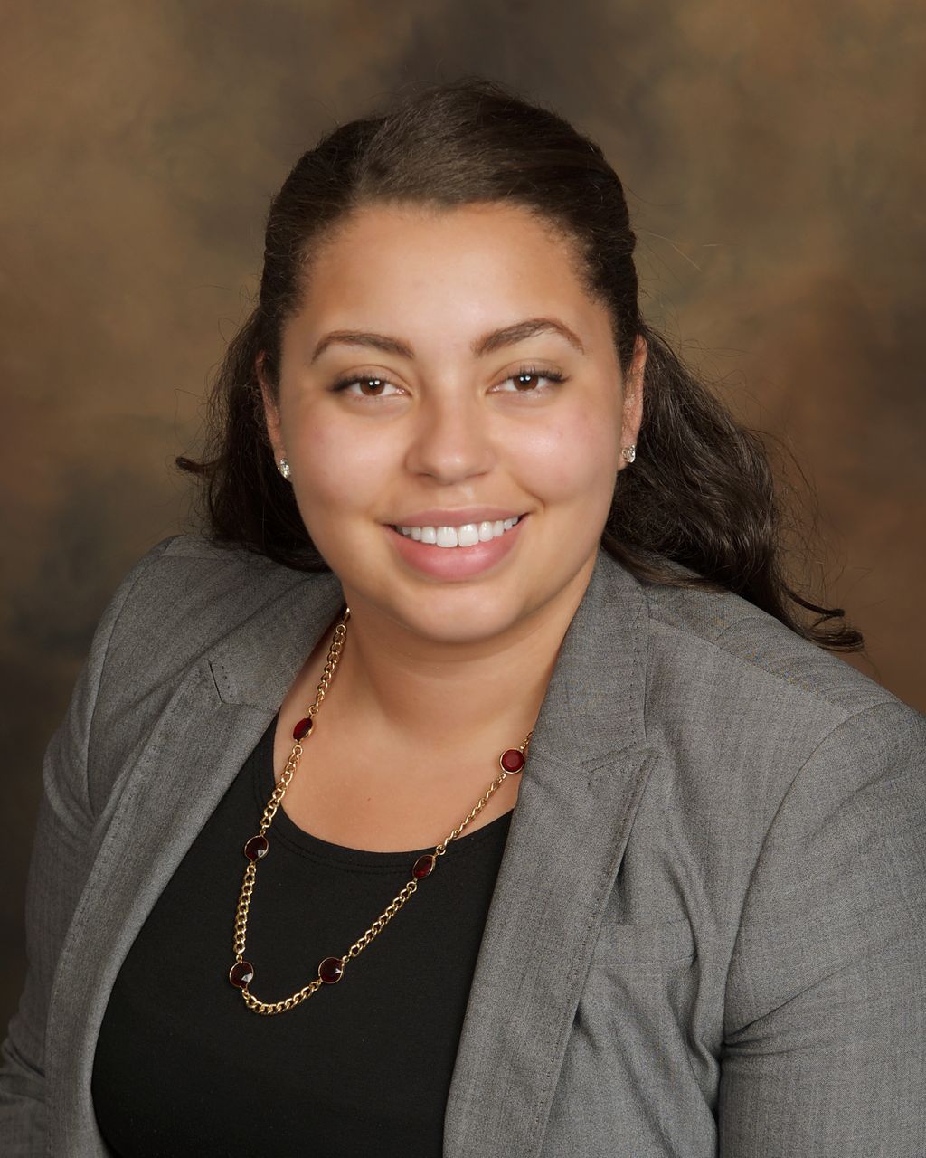 Callie Davis promoted to DE&I director with Associated Bank ...