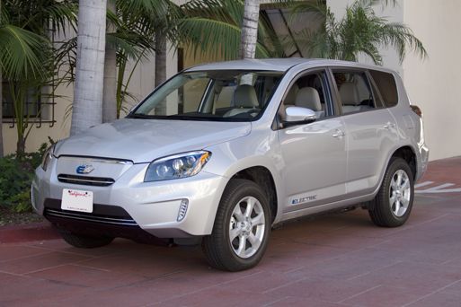 Photo | 2012 RAV4 EV-IMG_3833c | AAA East Central