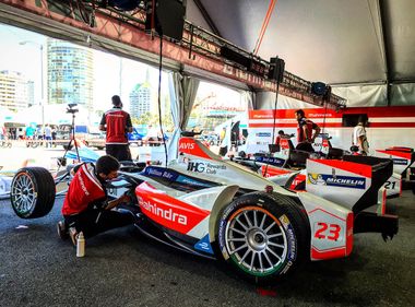 Battery-Powered Trucks a Big Lift for SCE Workers, Environment ...