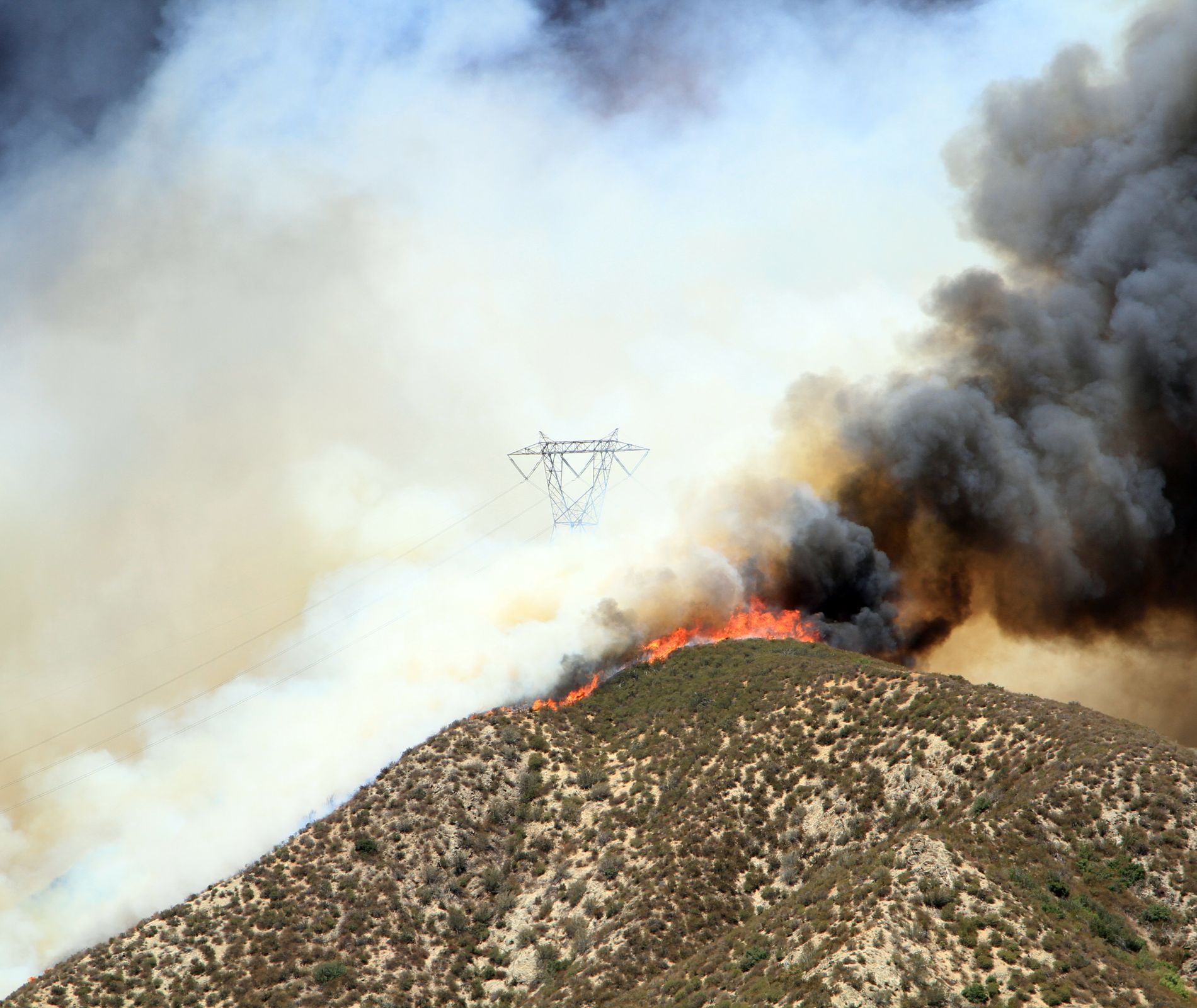 SCE Crews Granted Access to Some Areas Damaged by Blue Cut Fire ...