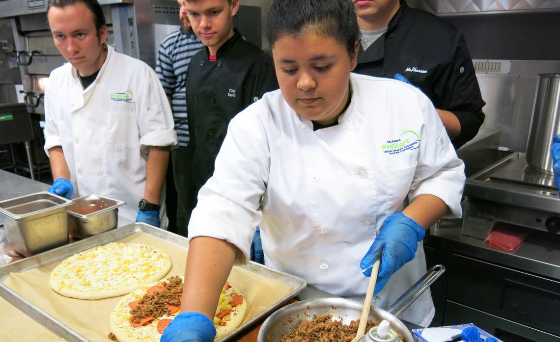 Culinary Students Learn Latest Technology at SCE’s Foodservice Tech ...