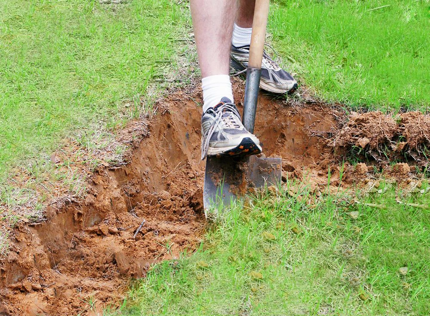 Before You Start Digging, Call 811 | Energized by Edison