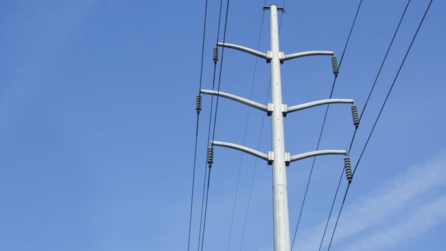 The challenge of making the electric grid better | Duke Energy | News ...