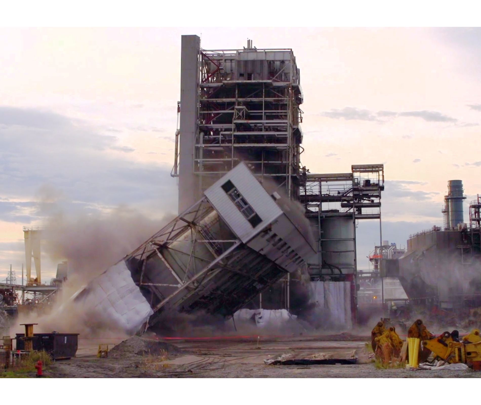 Sutton Plant implosion showcases Duke Energy transition to cleaner ...
