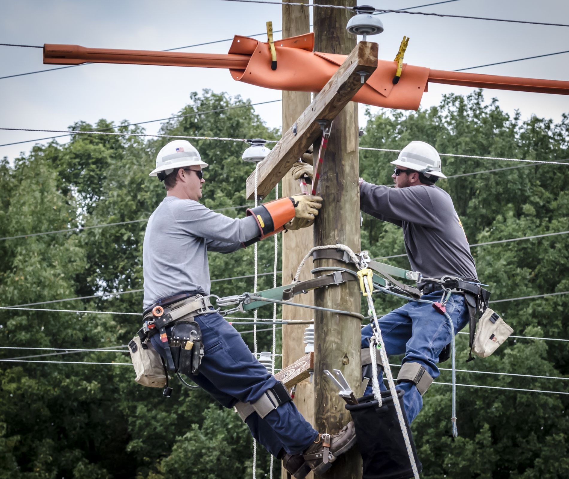 85 Duke Energy linemen to compete at world competition | Duke Energy ...