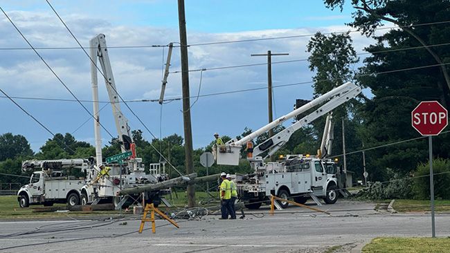 Duke Energy crews restore power to more than 43,000 from supercell storm affecting more than ...