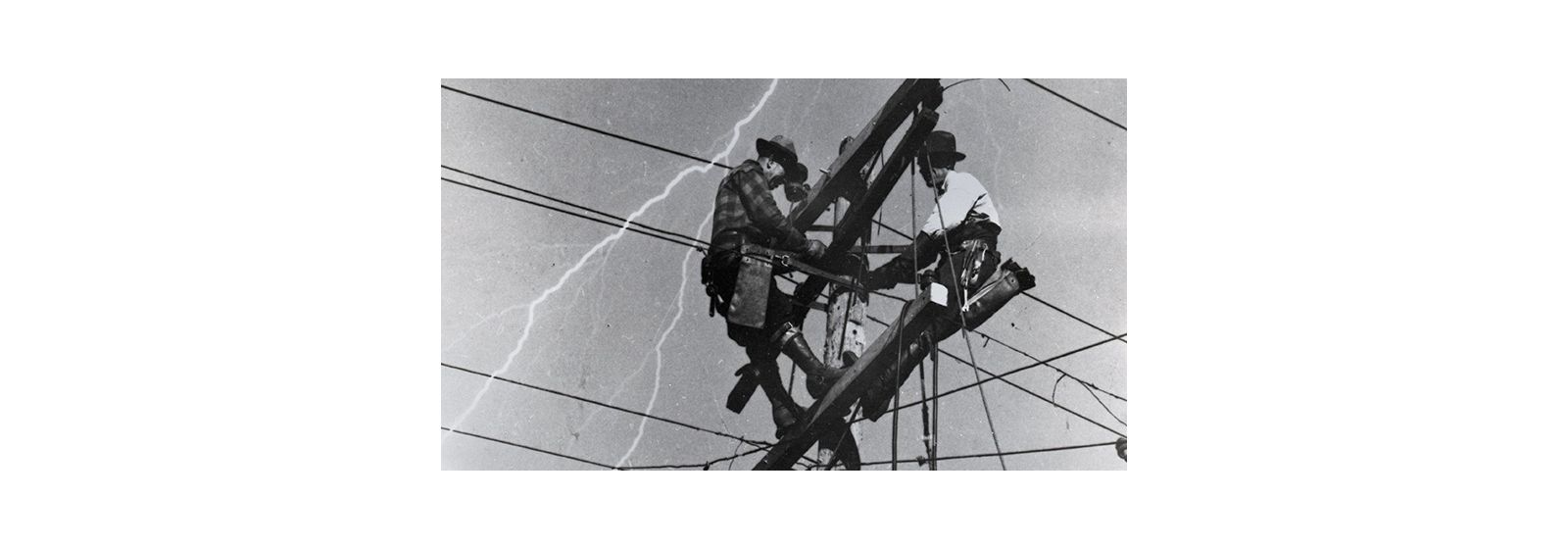 Photo | 04C-PS-Time_Lineman_1940s | Duke Energy | illumination