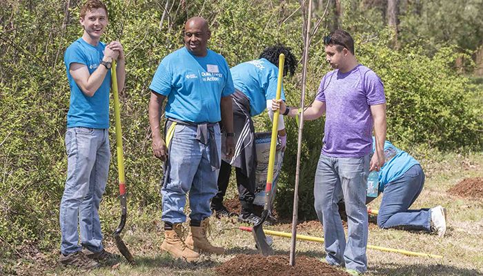 How to plant 500,000 trees: One at a time | Duke Energy | illumination