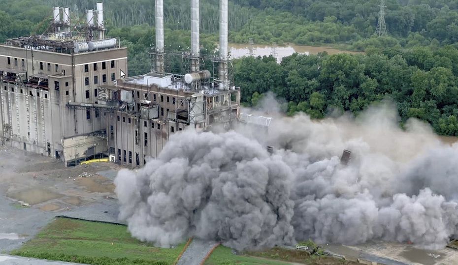 Implosion levels part of Buck power plant in Salisbury, NC | Duke ...